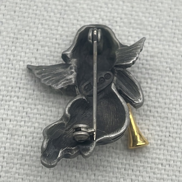 daria | Jewelry | Vintage Daria Signed Pewter Angel Brooch | Poshmark
